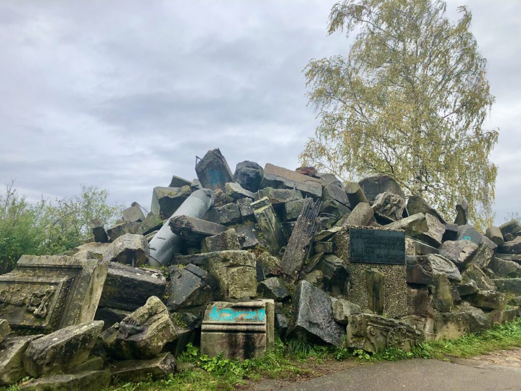 Visiting Stuttgart's Birkenkopf (Rubble Hill) - Kristie Rodriguez